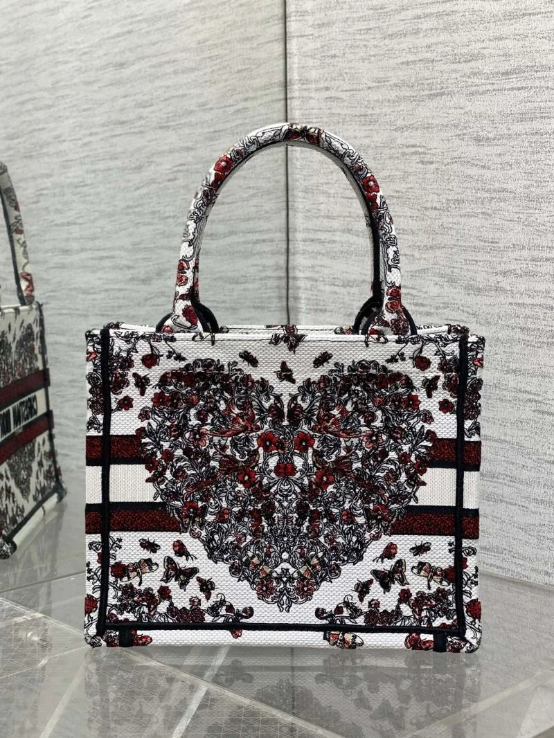 Indistinguishable Christian Dior Shopping Bags