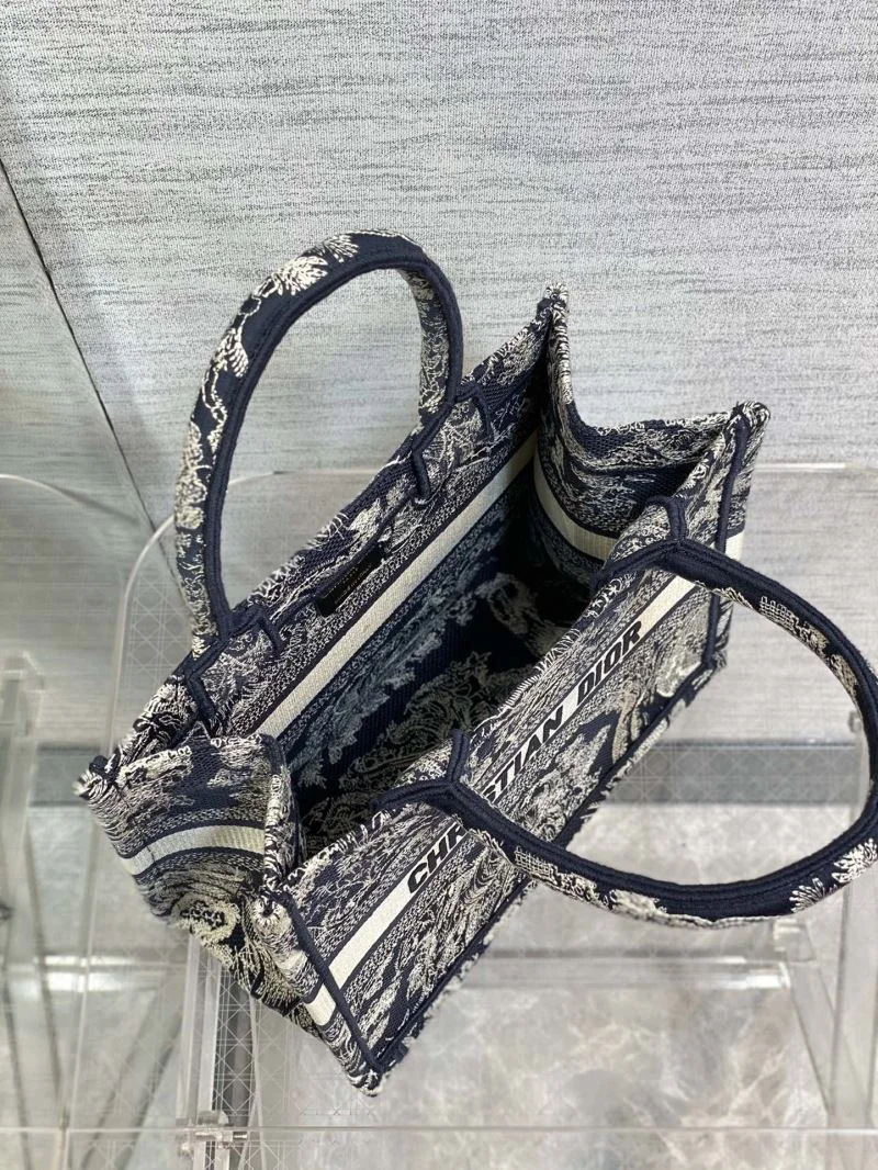 Official Christian Dior Shopping Bags