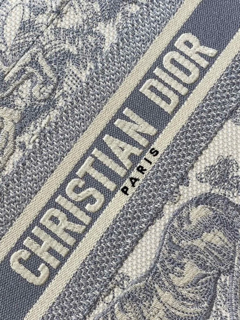 Cut-rate Christian Dior Shopping Bags