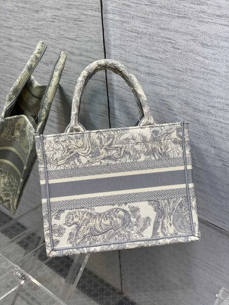 Cut-rate Christian Dior Shopping Bags
