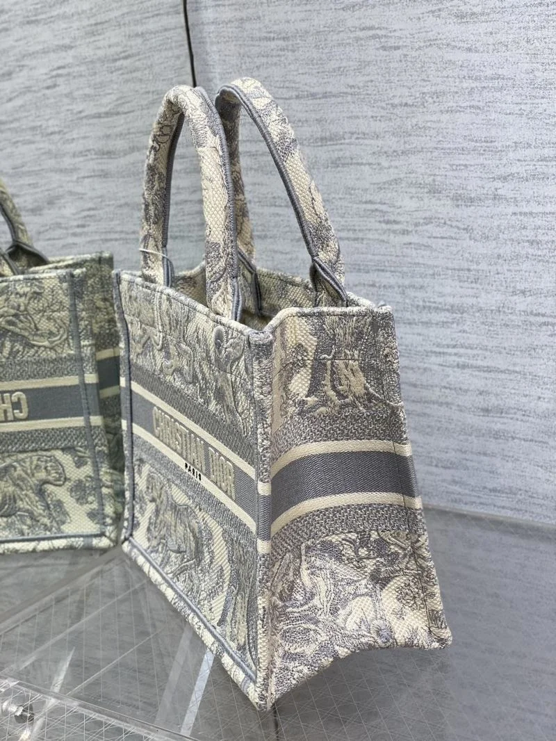 Cut-rate Christian Dior Shopping Bags