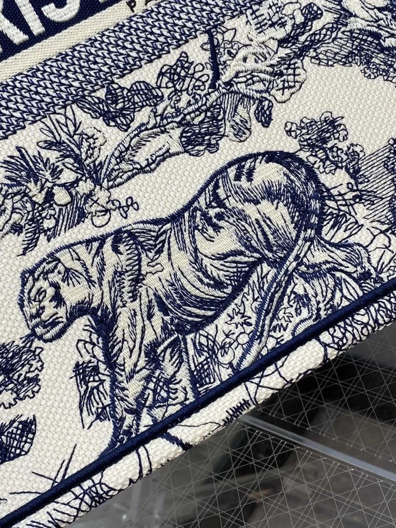 Discounted Christian Dior Shopping Bags