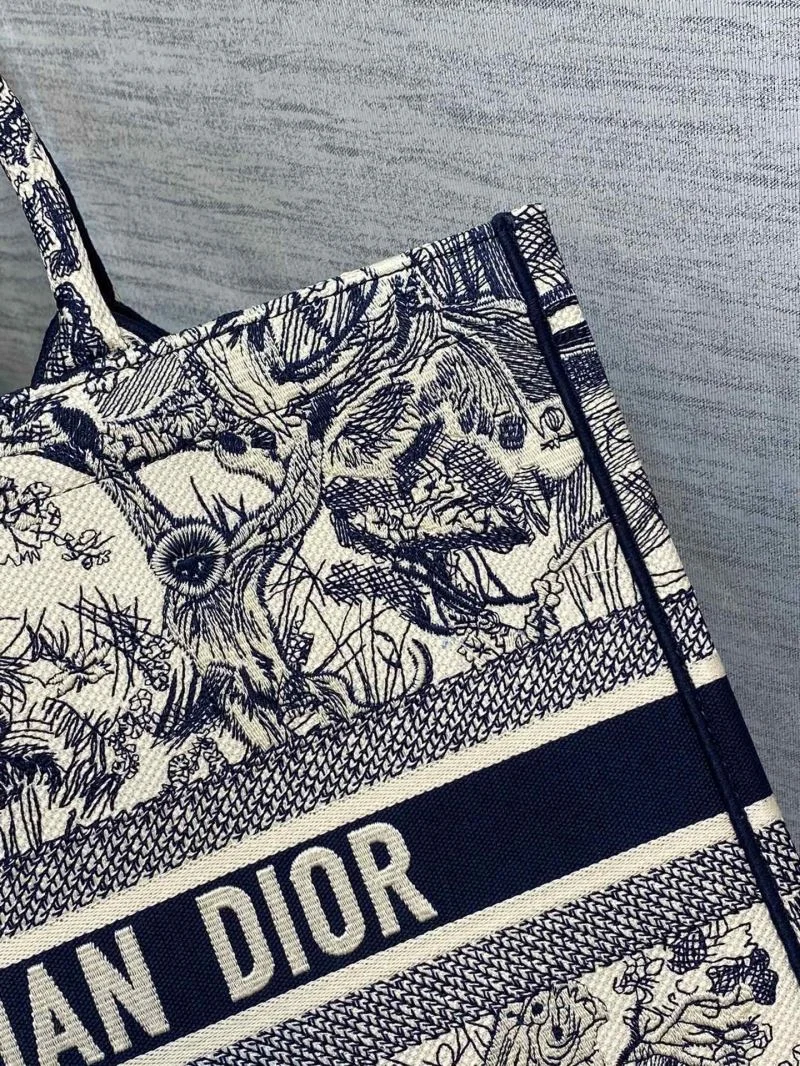 Discounted Christian Dior Shopping Bags