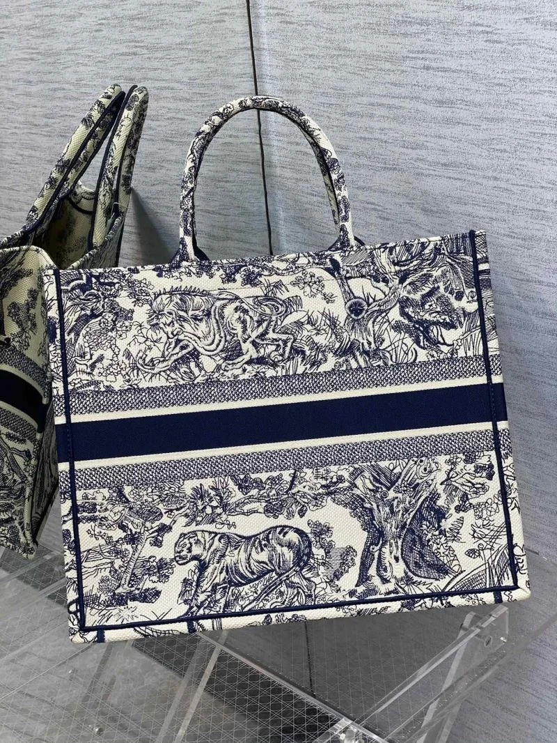 Discounted Christian Dior Shopping Bags