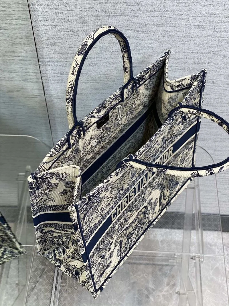 Discounted Christian Dior Shopping Bags