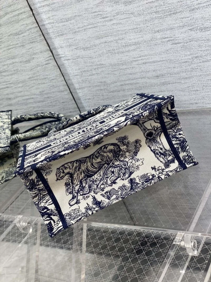 Discounted Christian Dior Shopping Bags