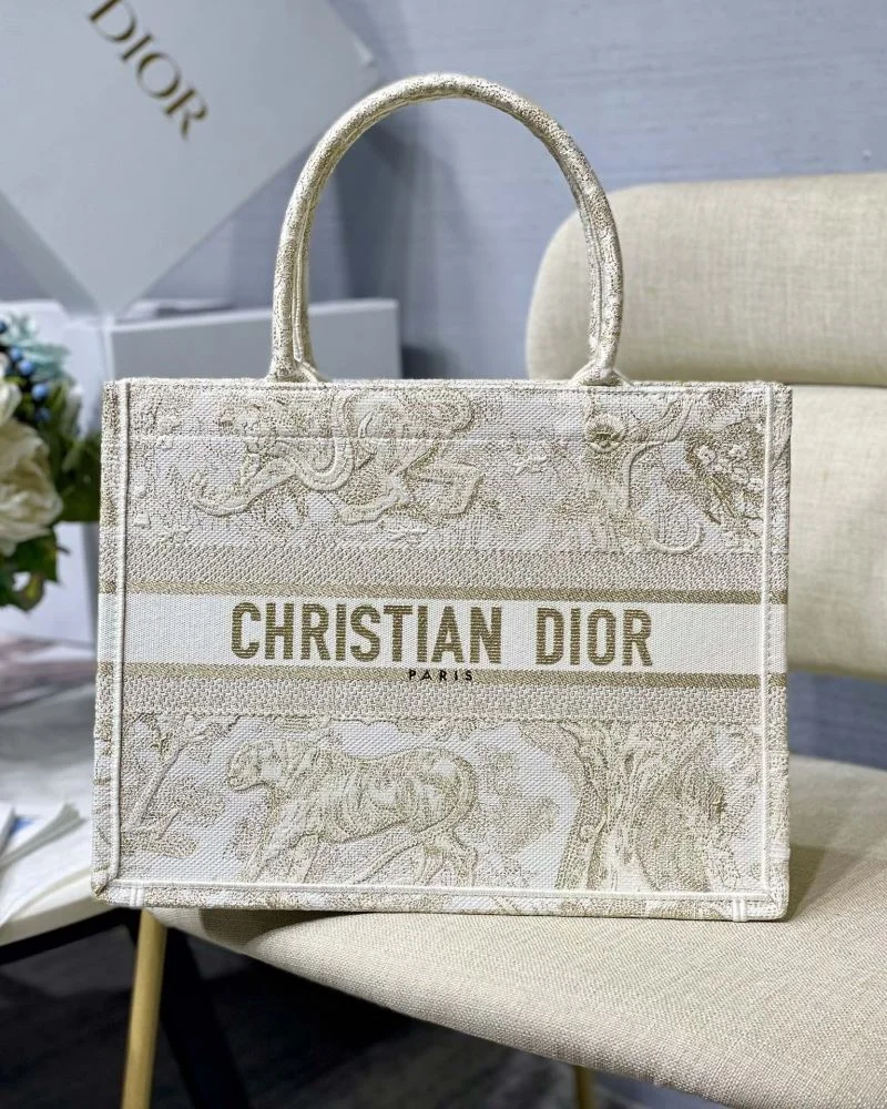 Christian Dior Shopping Bags