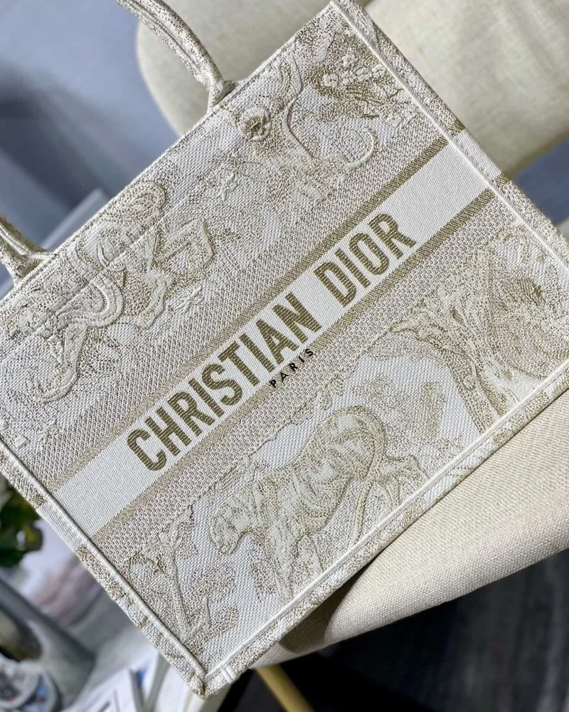 Discounted Christian Dior Shopping Bags
