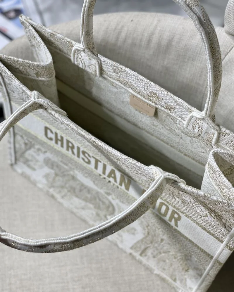 Discounted Christian Dior Shopping Bags