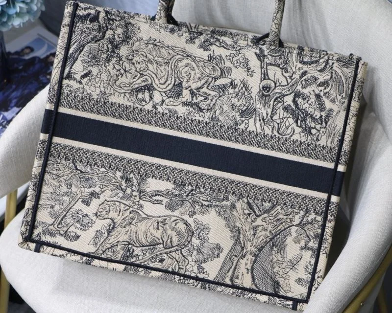 Official Christian Dior Shopping Bags