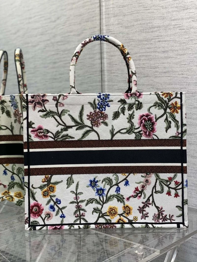 Official Christian Dior Shopping Bags