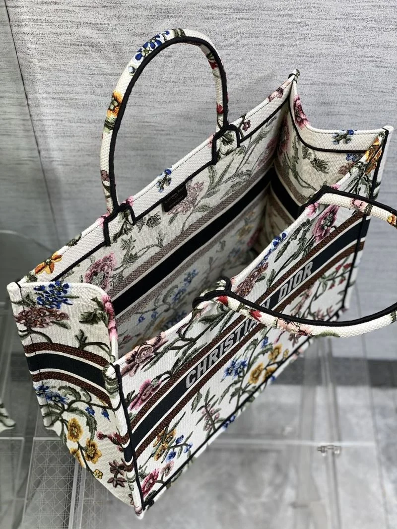 Official Christian Dior Shopping Bags