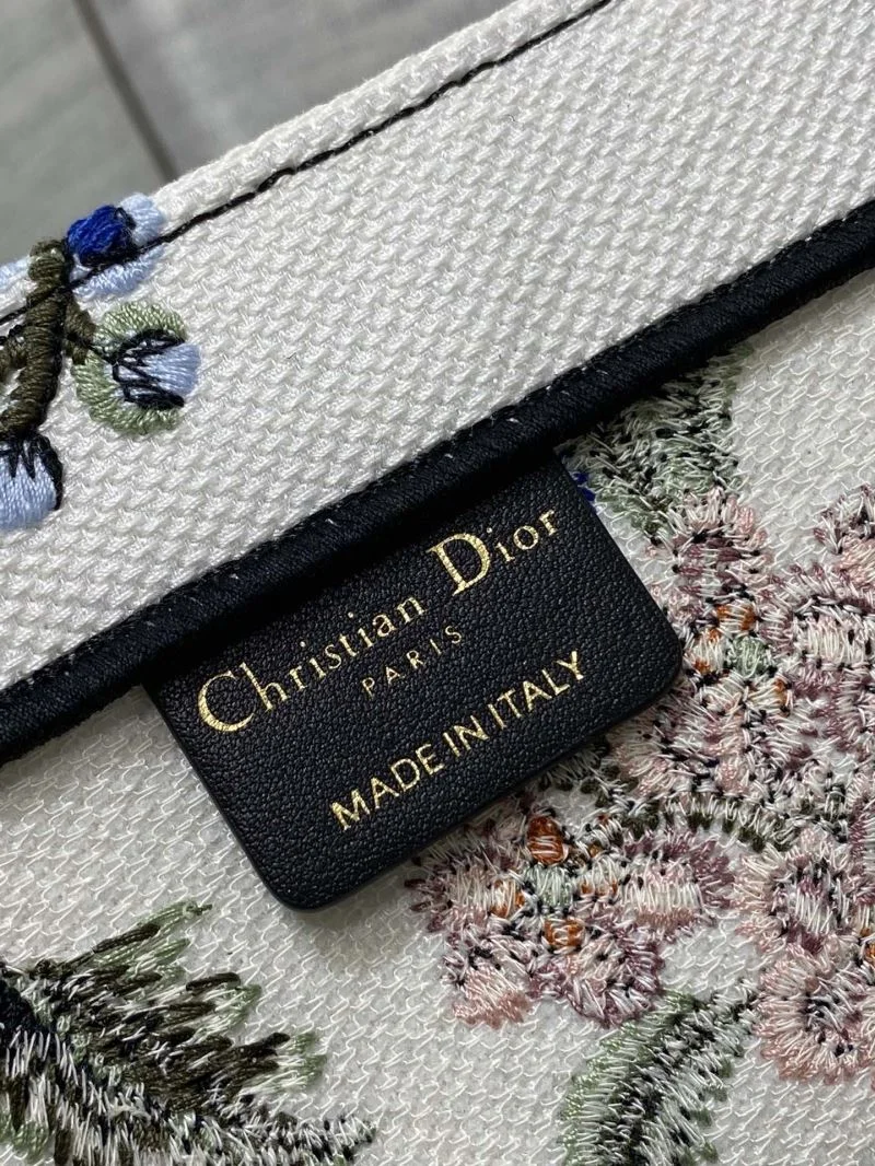 Official Christian Dior Shopping Bags