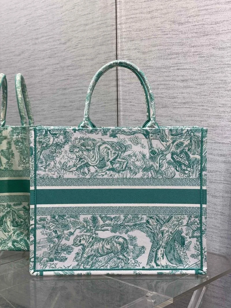 Economical Christian Dior Shopping Bags