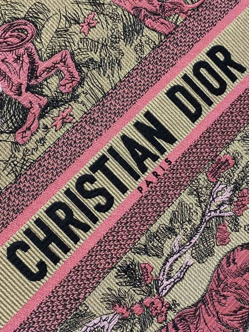 Cut-rate Christian Dior Shopping Bags