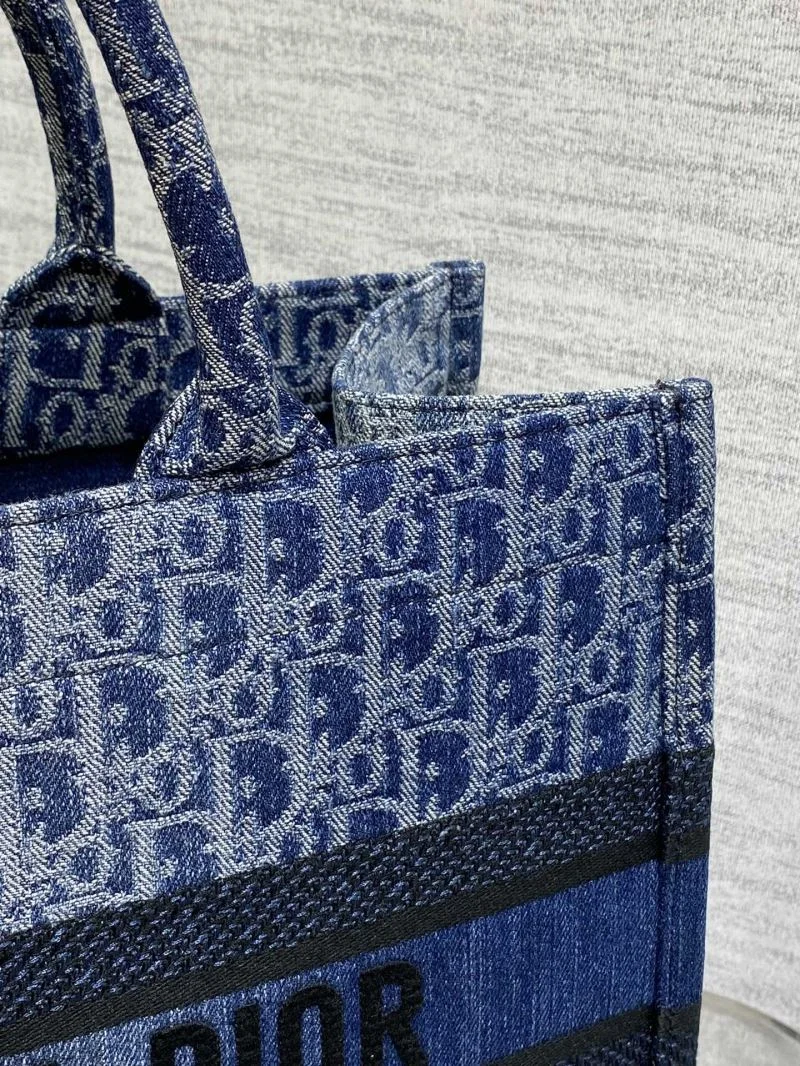 Economical Christian Dior Shopping Bags