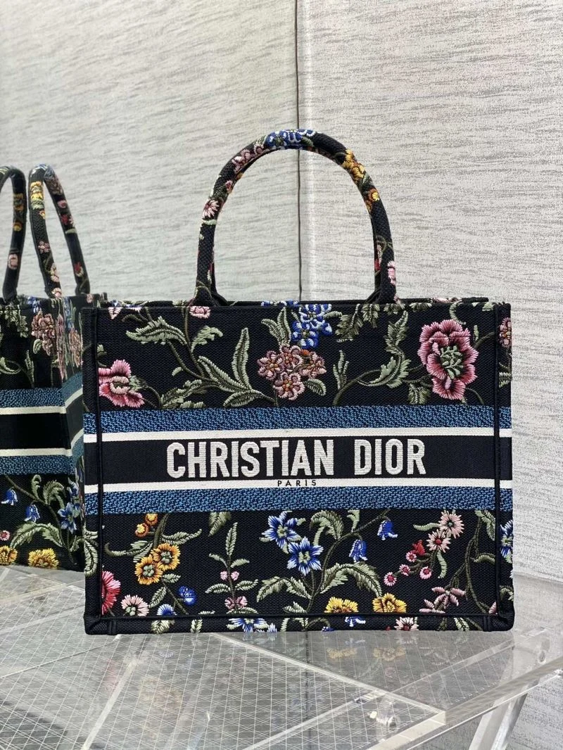 Christian Dior Shopping Bags