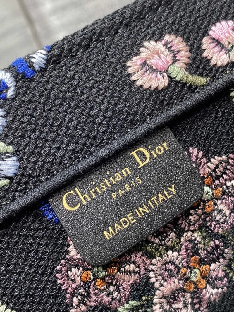 Inexpensive Christian Dior Shopping Bags