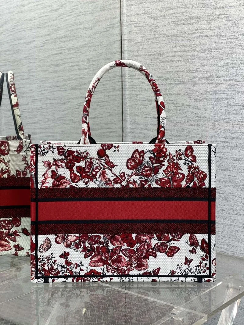Exact replica Christian Dior Shopping Bags