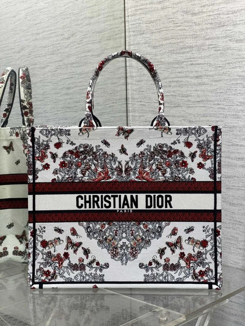 Christian Dior Shopping Bags