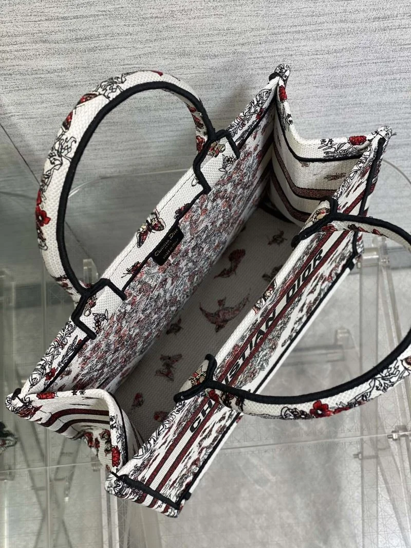 Exact replica Christian Dior Shopping Bags