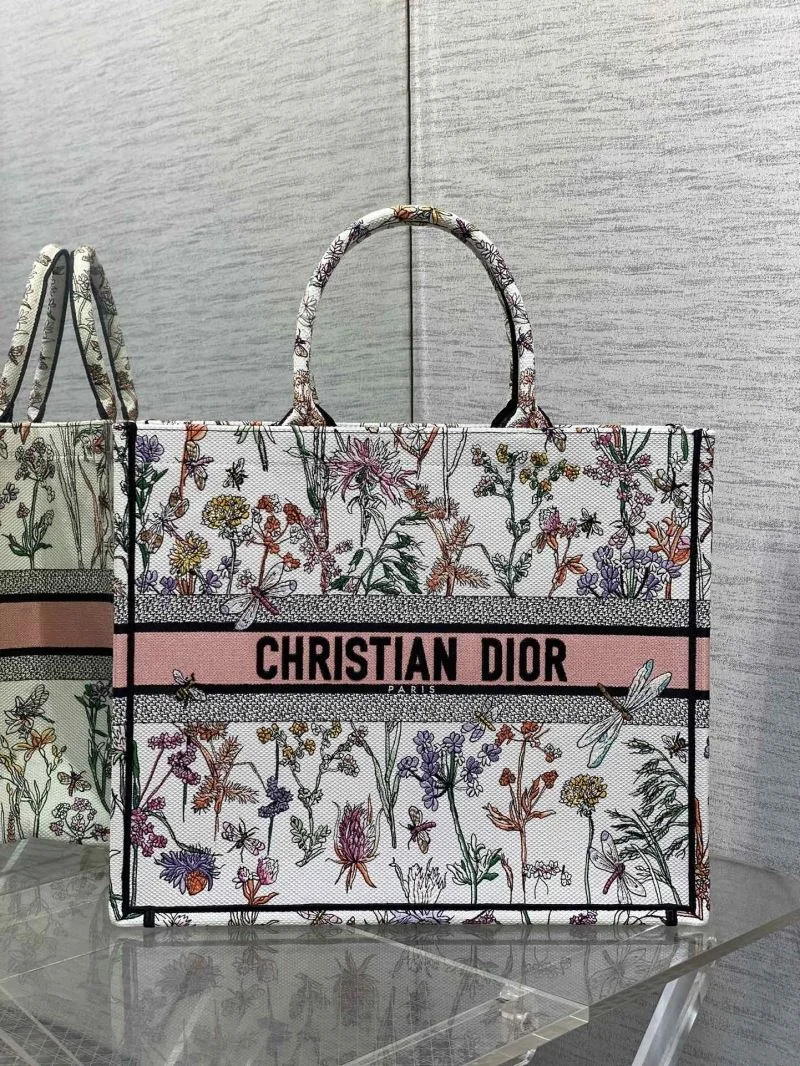 Christian Dior Shopping Bags