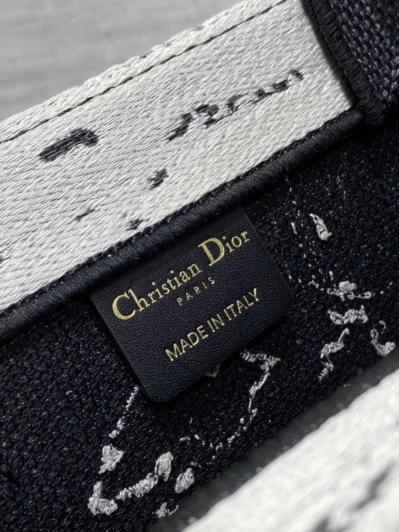 Legit Christian Dior Shopping Bags