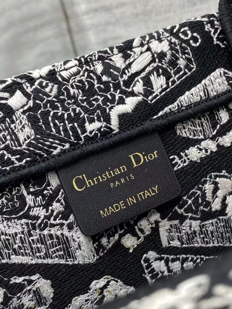 Legit Christian Dior Shopping Bags