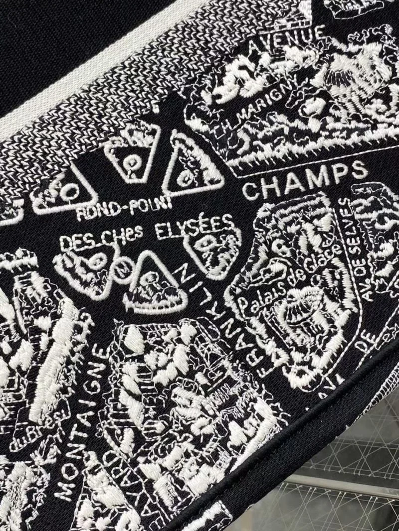 Value-priced Christian Dior Shopping Bags