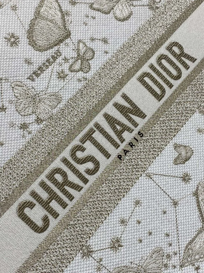 Low-cost Christian Dior Shopping Bags
