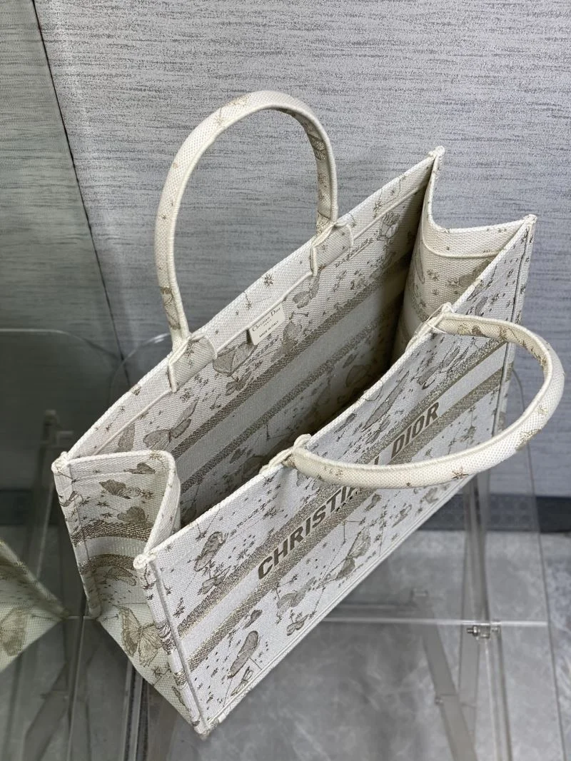 Low-cost Christian Dior Shopping Bags