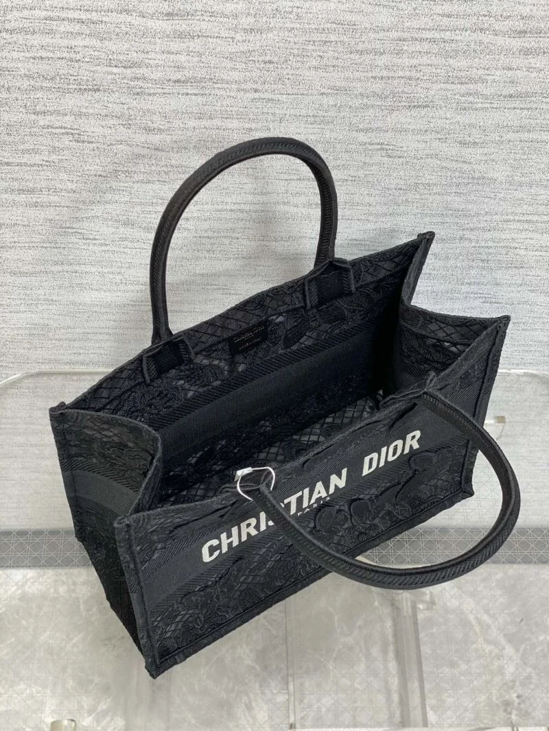 Reasonably priced Christian Dior Shopping Bags