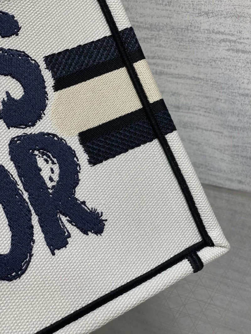 Value-priced Christian Dior Shopping Bags