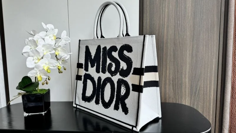 Indistinguishable Christian Dior Shopping Bags