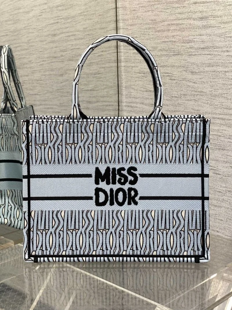 Christian Dior Shopping Bags
