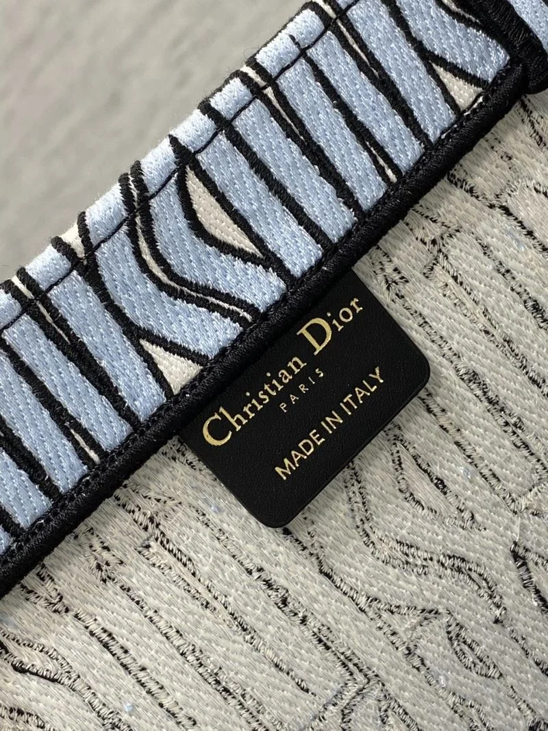 Exact replica Christian Dior Shopping Bags