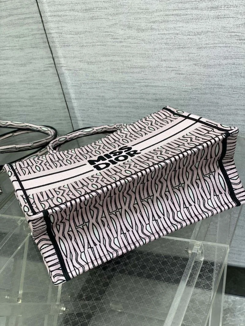 High fidelity Christian Dior Shopping Bags