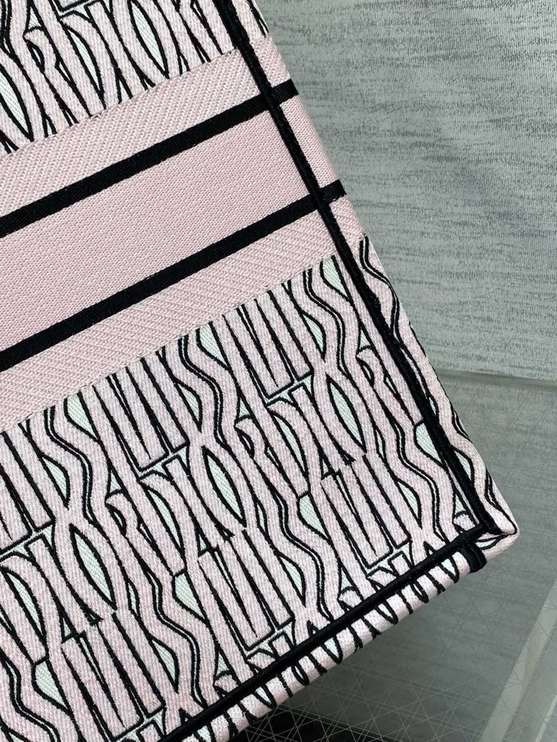 Exact replica Christian Dior Shopping Bags
