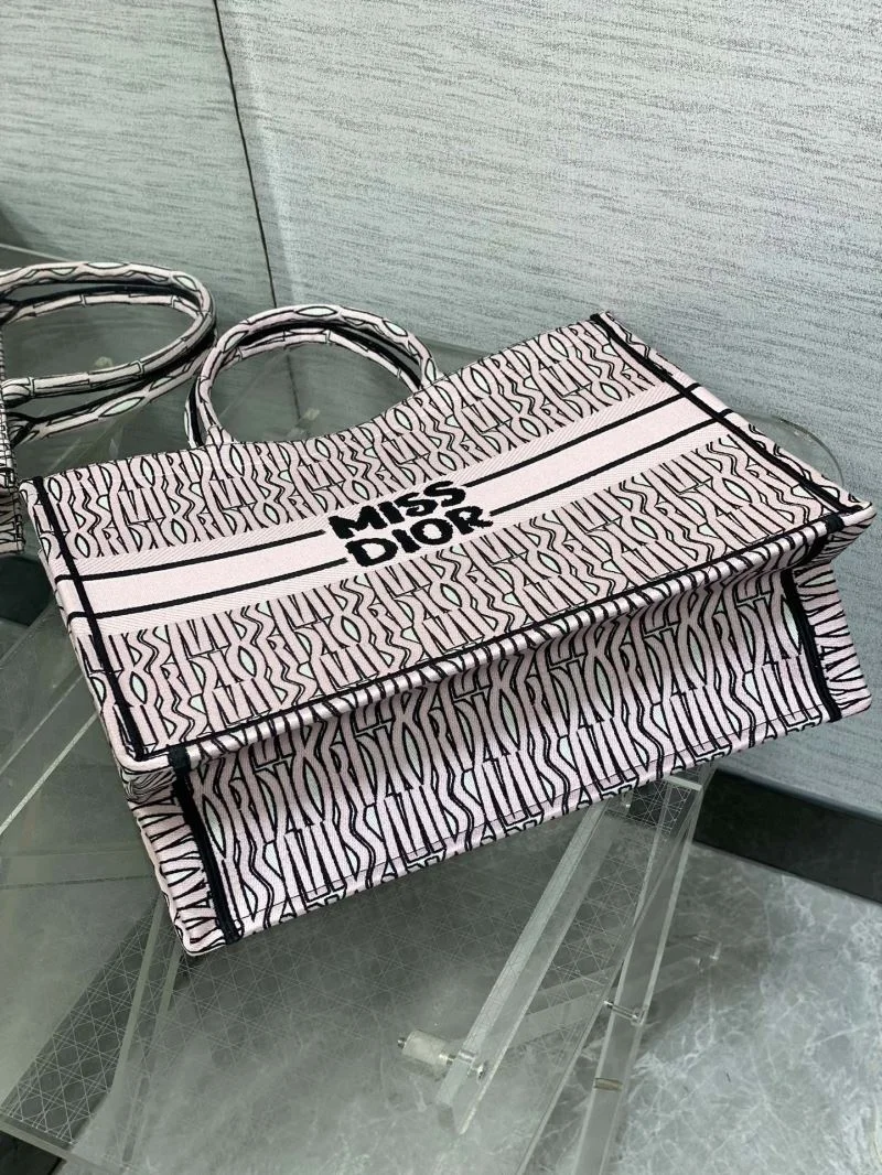 Exact replica Christian Dior Shopping Bags