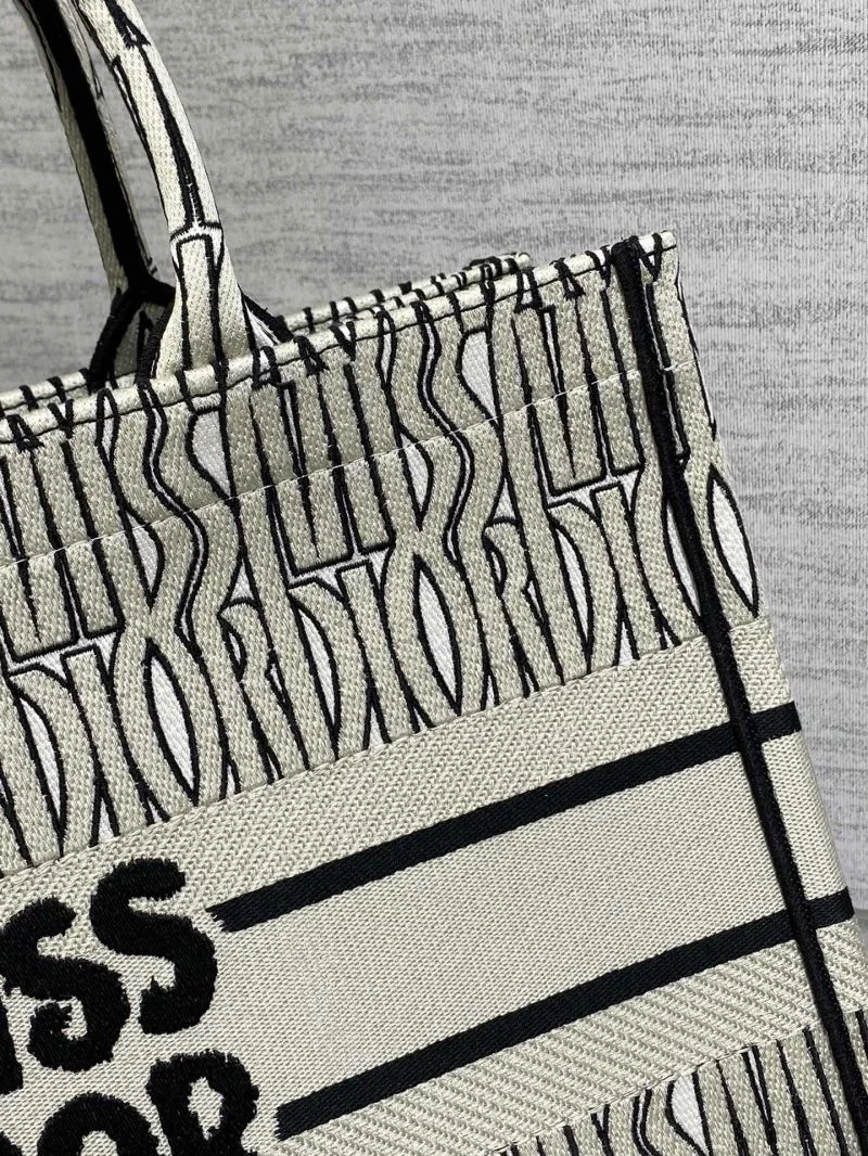 Value-priced Christian Dior Shopping Bags