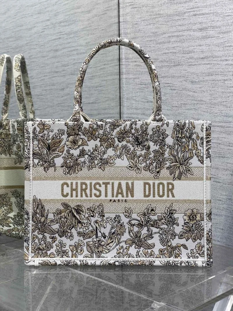 Christian Dior Shopping Bags