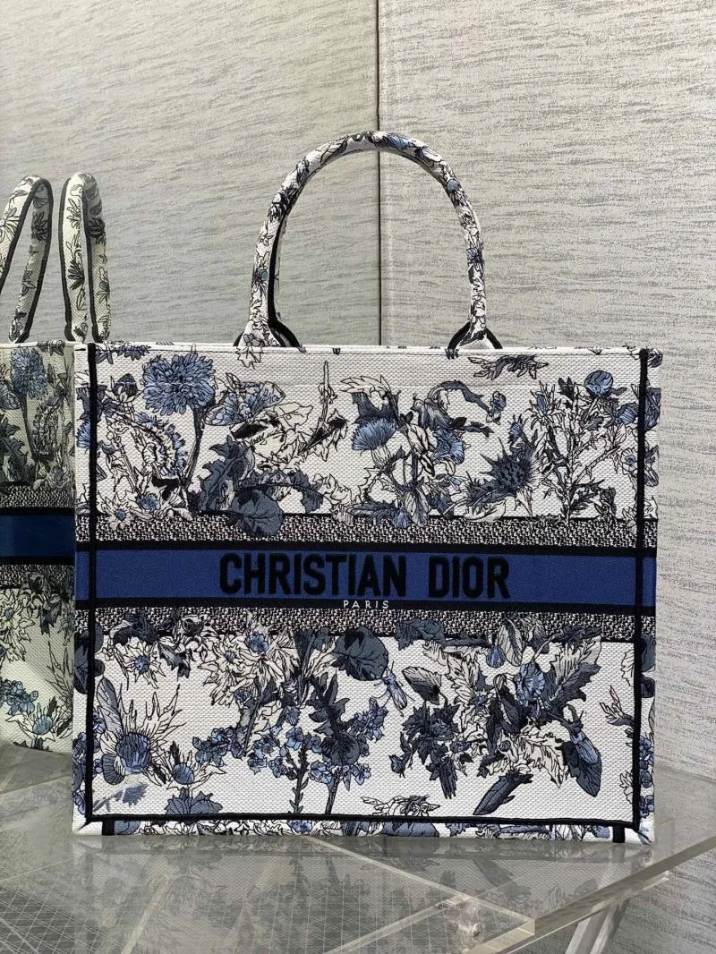 Christian Dior Shopping Bags