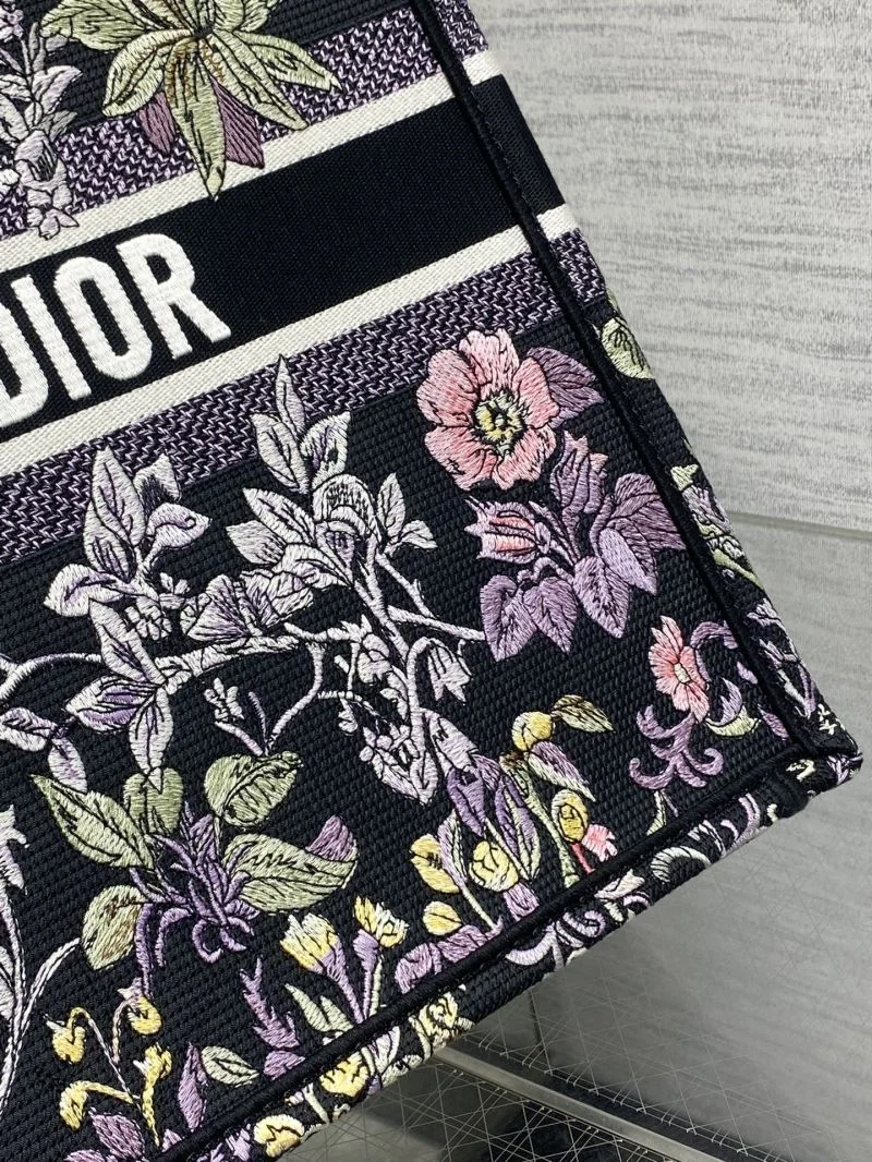 Discounted Christian Dior Shopping Bags