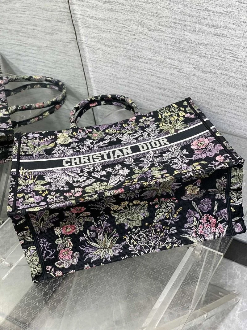 Discounted Christian Dior Shopping Bags