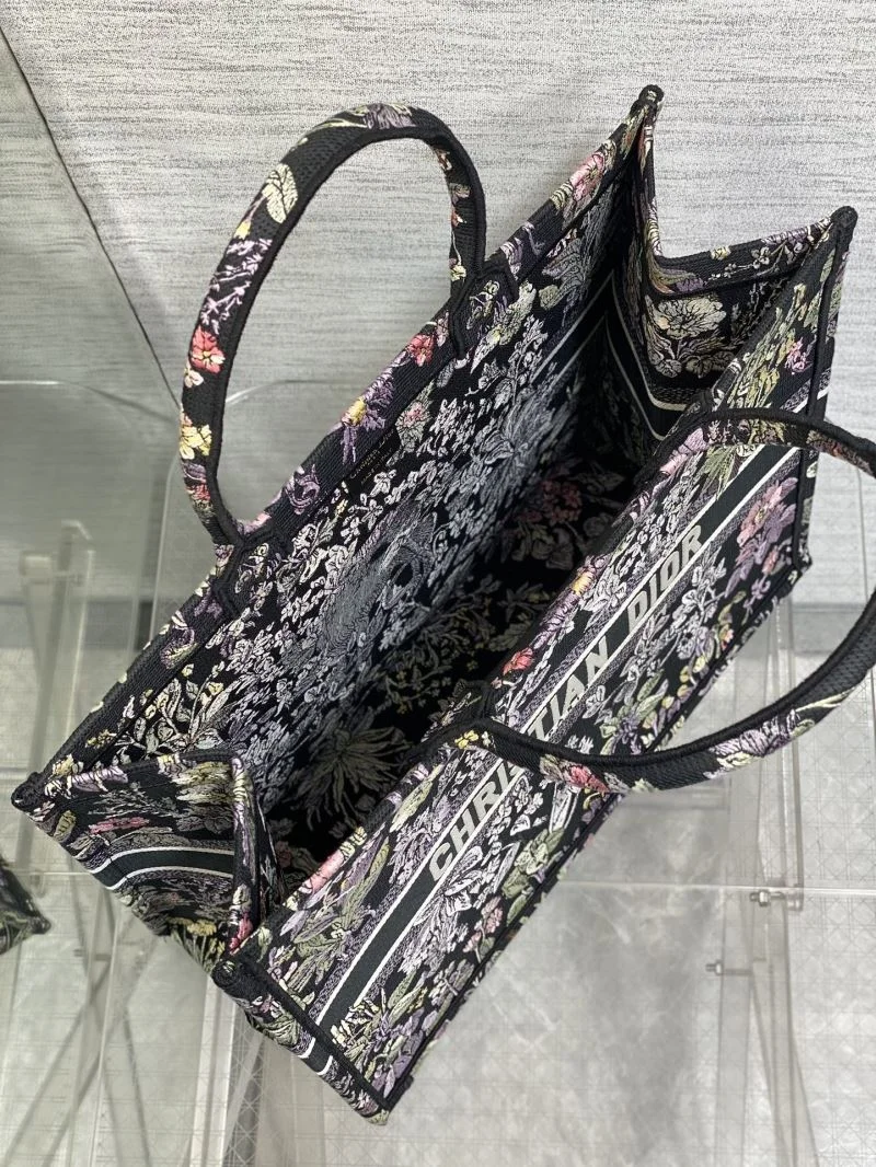 Discounted Christian Dior Shopping Bags