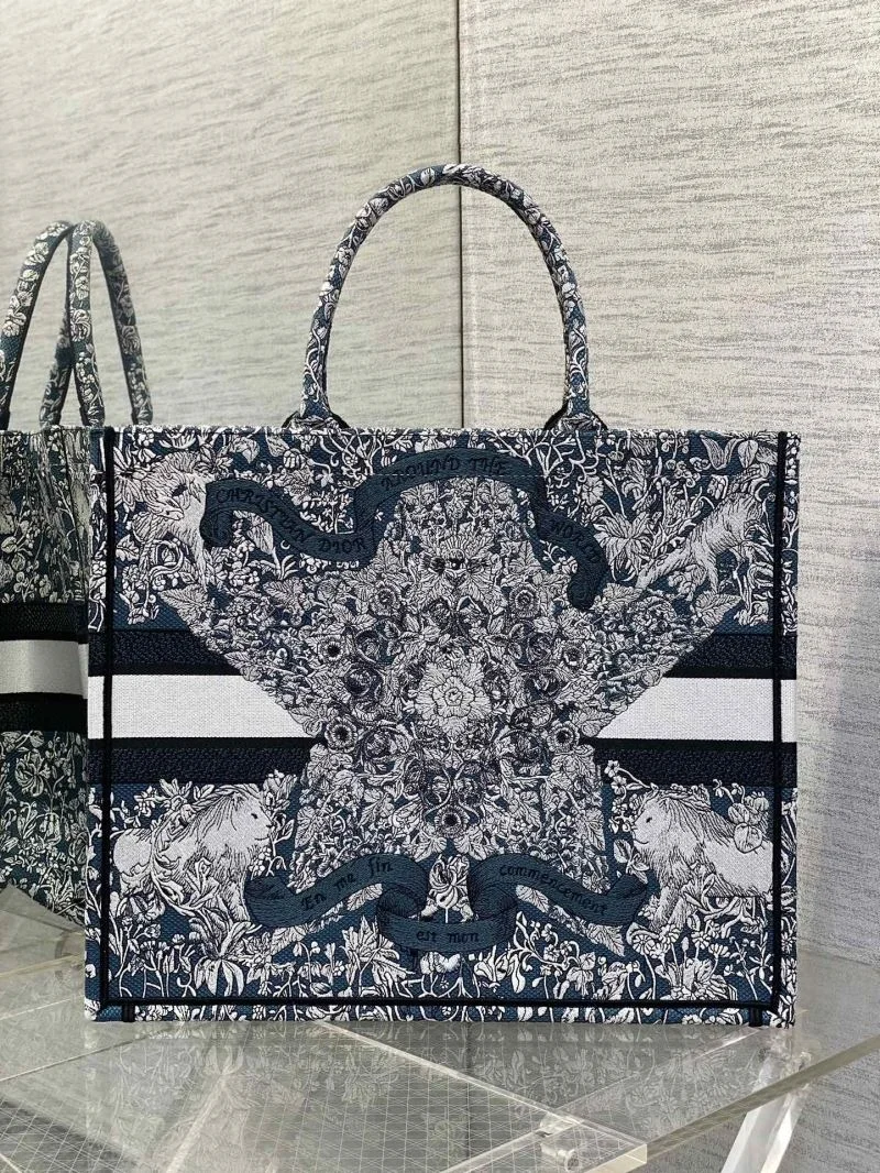Exact replica Christian Dior Shopping Bags