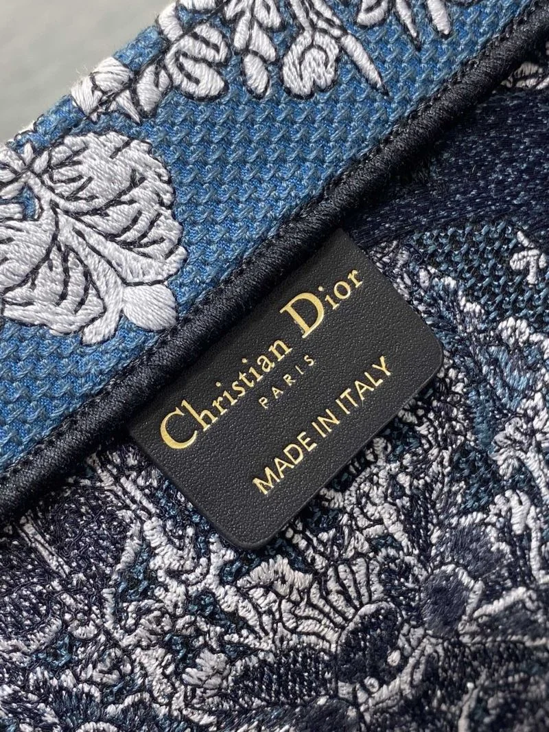 Exact replica Christian Dior Shopping Bags