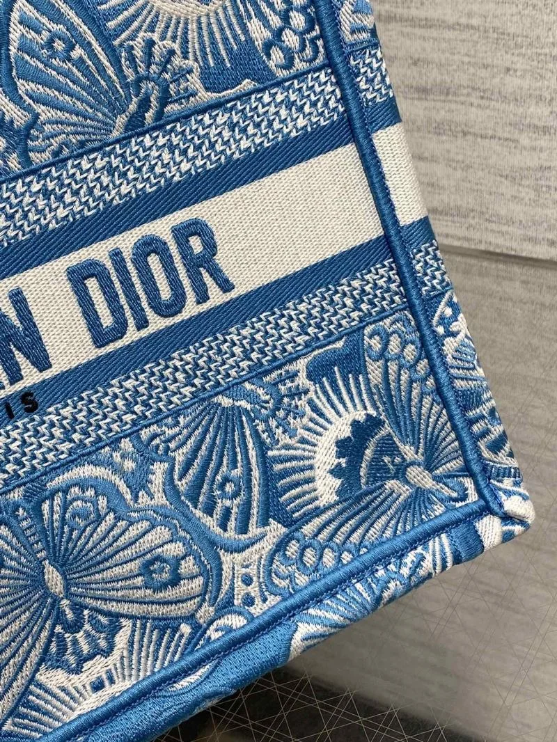 Legit Christian Dior Shopping Bags