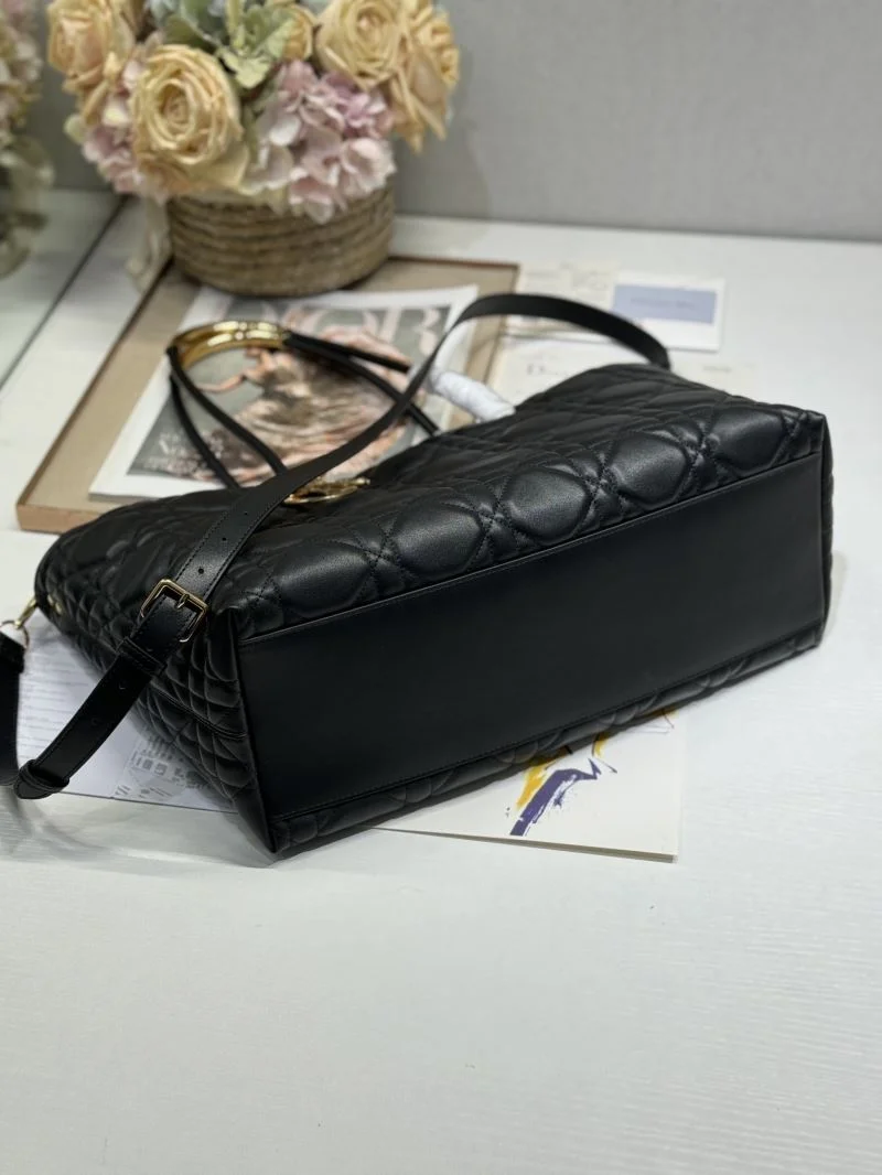 Official Christian Dior Shopping Bags