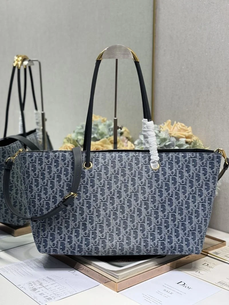 Christian Dior Shopping Bags